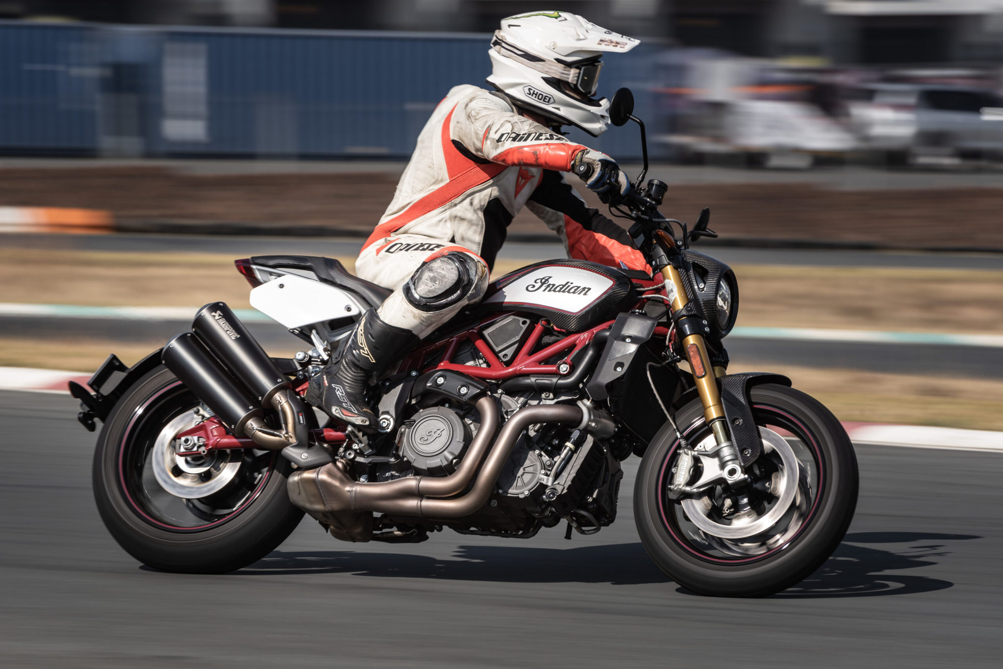 Indian FTR 1200R Carbon | Super Bike review