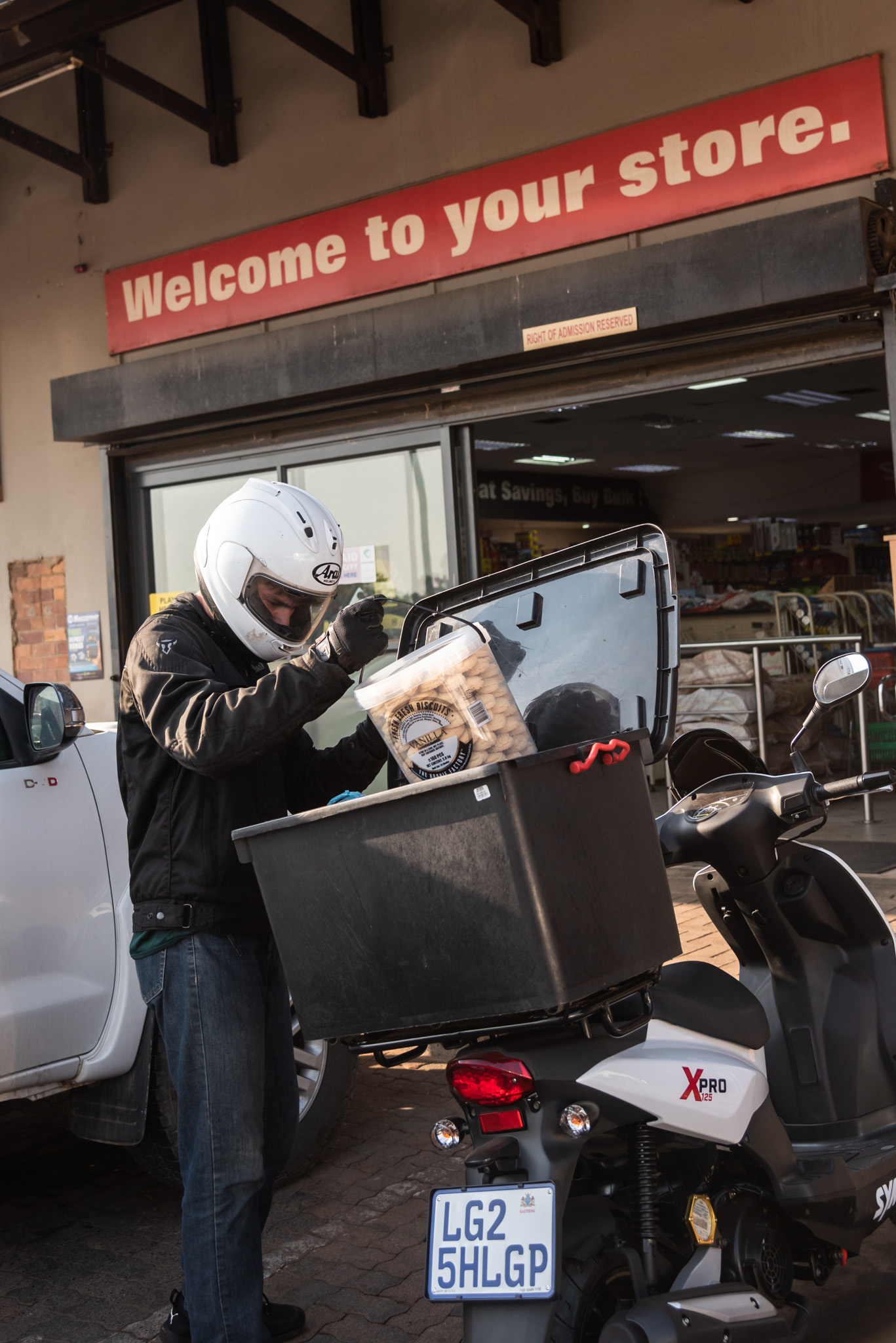 The Sym X-Pro Scooter | A Great Scooter / bike for any biker