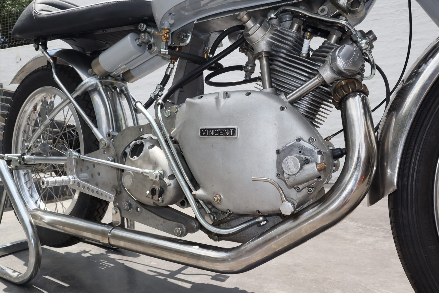 A Blast from The Past: Vincent Grey Flash 1952 Replica. - Ridefast ...