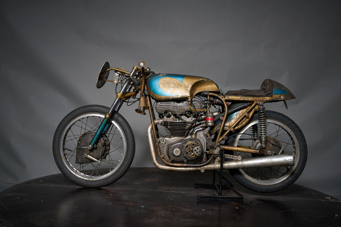 1958 Moto Morini 250cc motorcycle | Vintage 250 cc motorbike