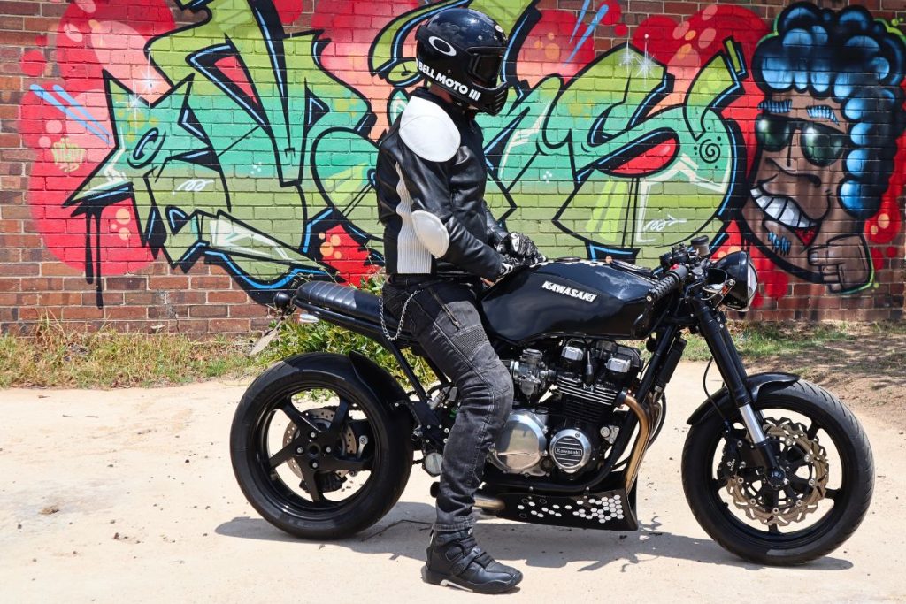 “Ronin” - 1982 Kawasaki GPZ 750 Brat Custom Motorcycle