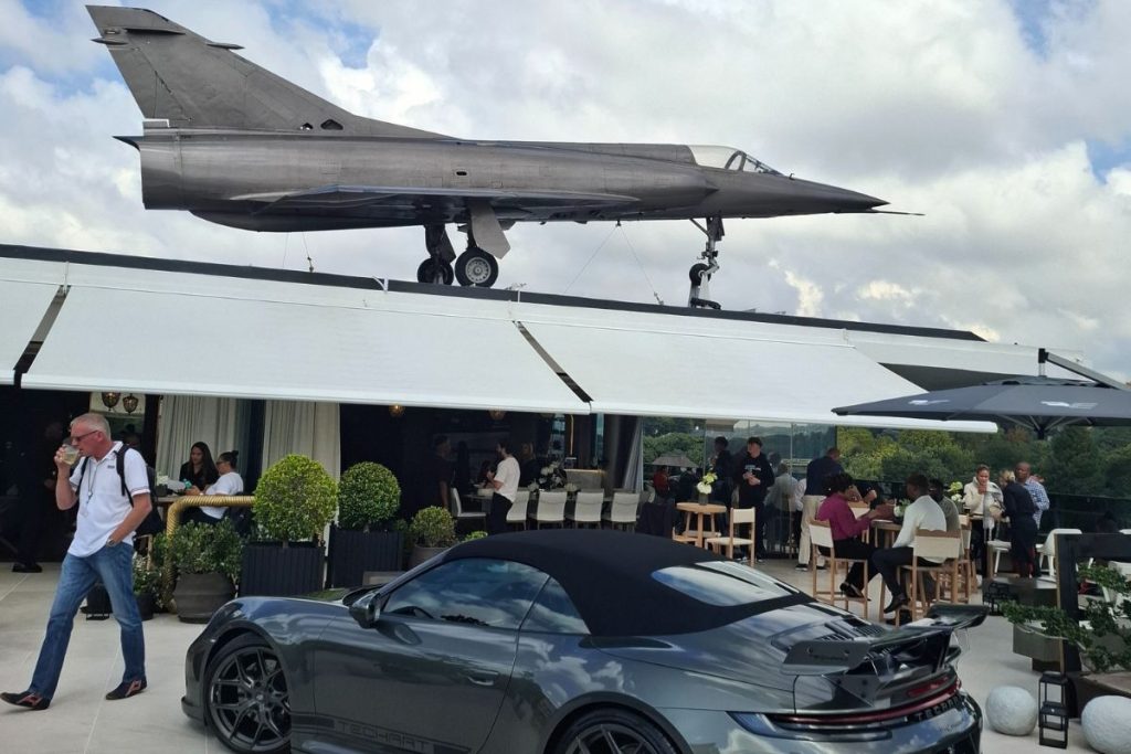 AJ Venter Future Exotics IOMTT sponsorship - Isle of Man TT race