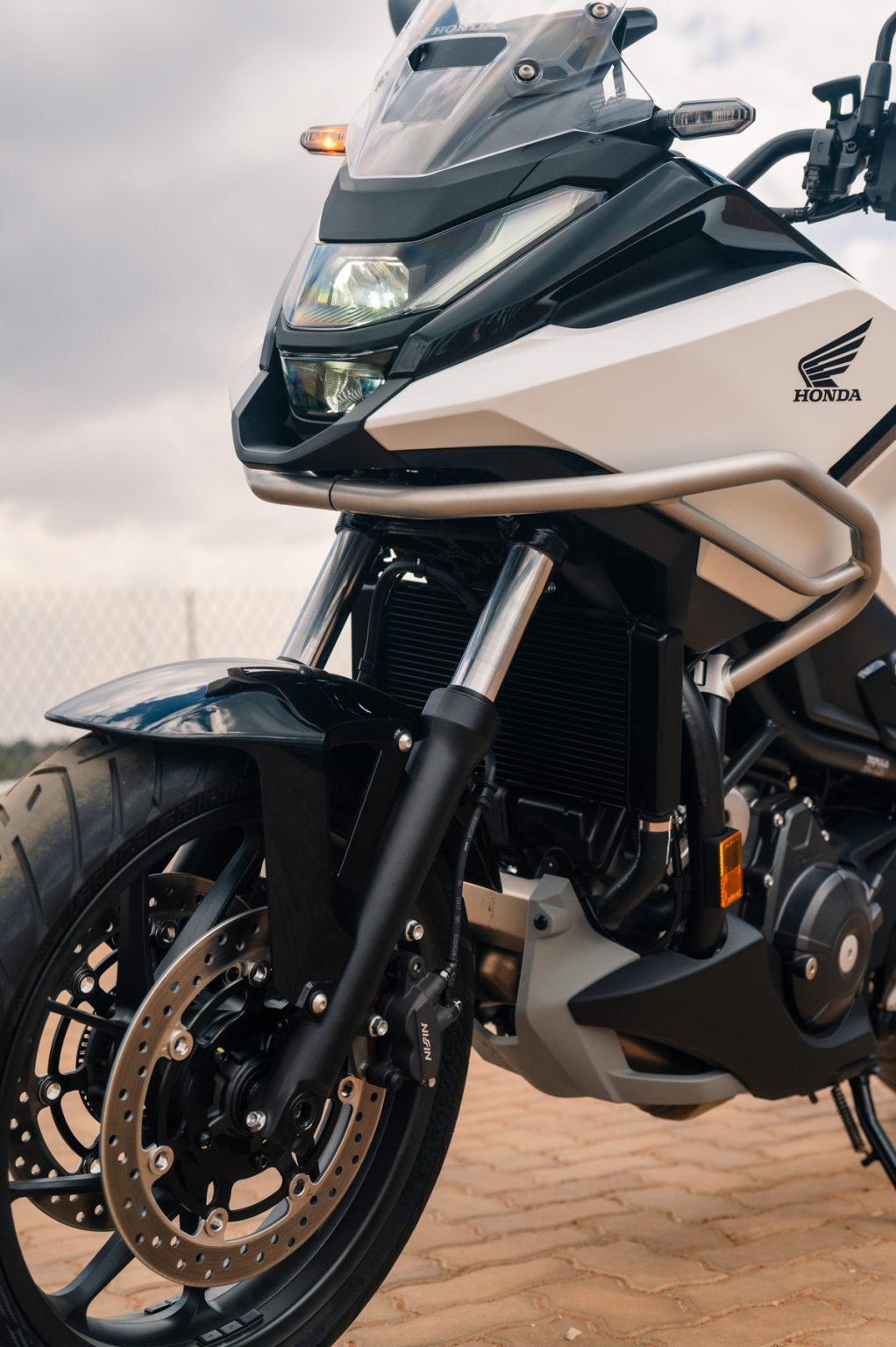 Honda NC750 DCT motorcycle review | Honda commuter bike